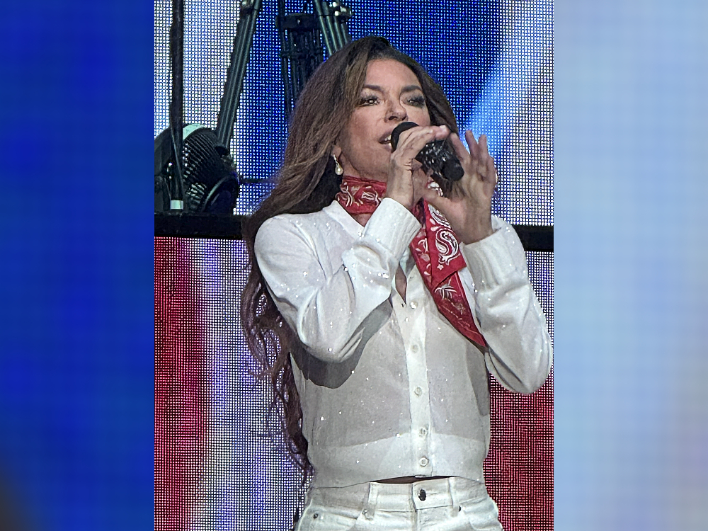 Gallery: Shania Twain thrills crowd Saturday night at Saddledome ...