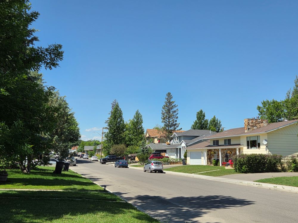 Claresholm calls on residents to be good neighbours - HighRiverOnline ...