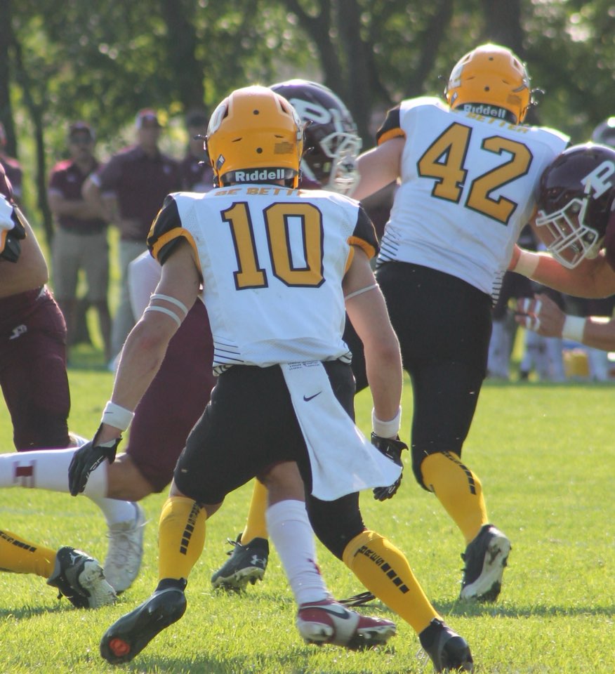 SRSS Sabres fall in pre-season opener - SteinbachOnline.com - Local ...