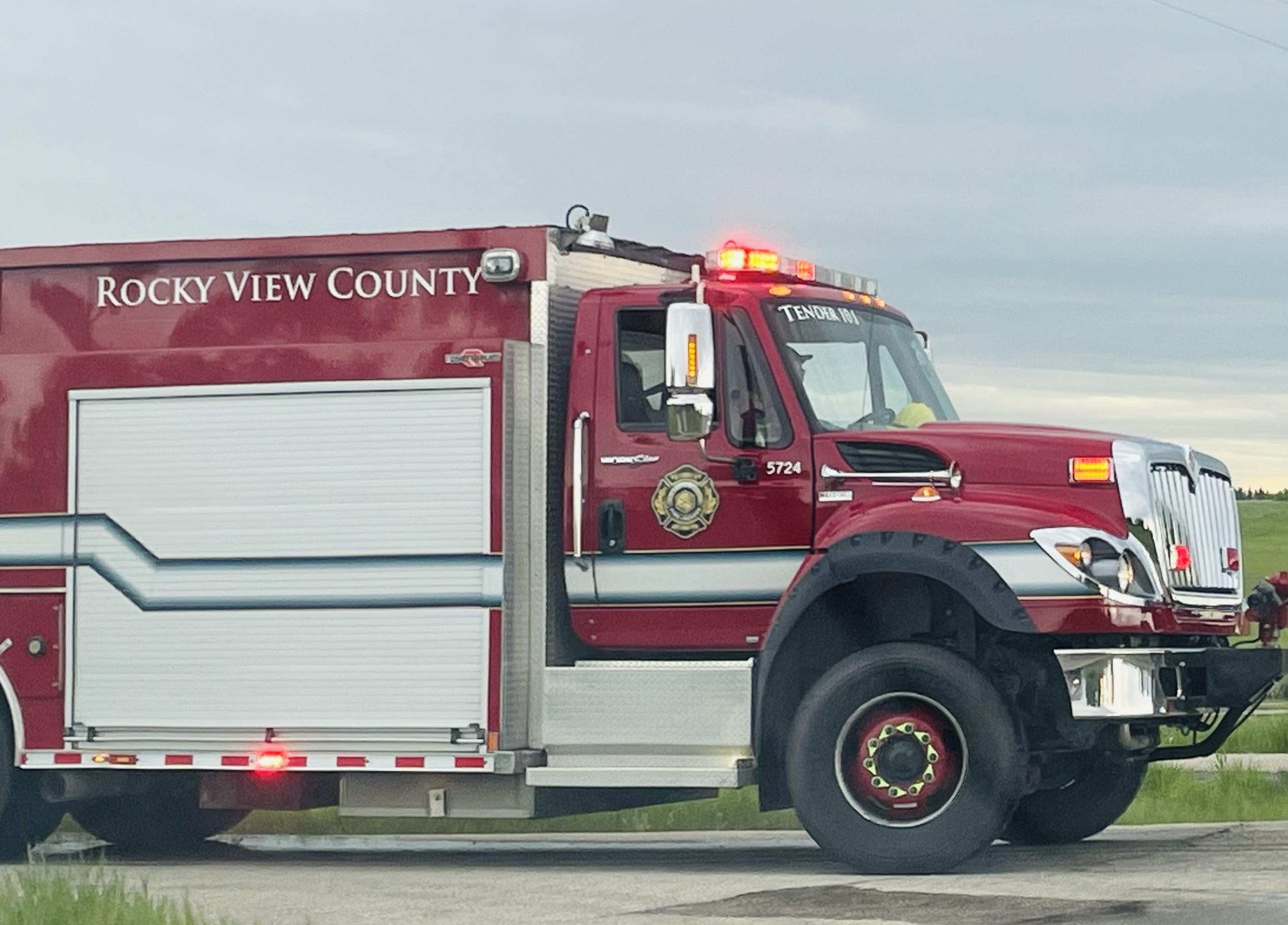 Rocky View County issues fire advisory as heat warning continues ...