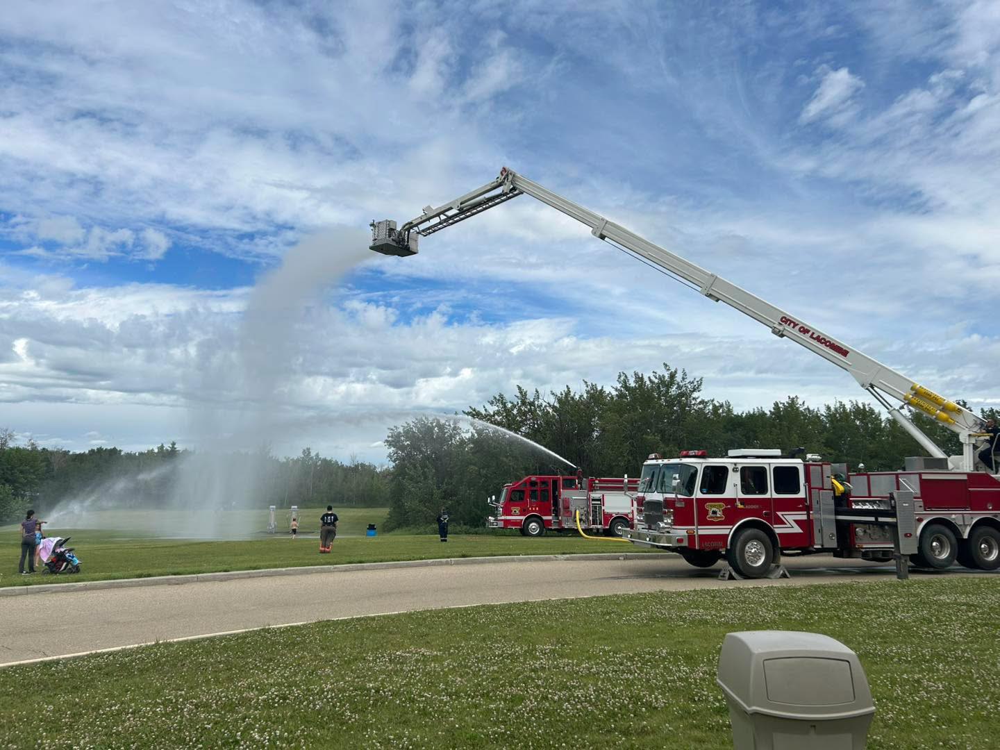 Beat the heat: Lacombe firefighters bringing spray park fun ...