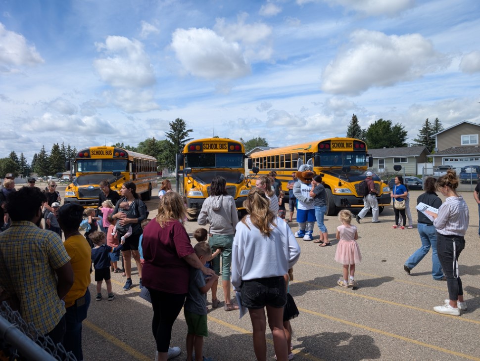 First Rider Program eases jitters for new school bus passengers ...