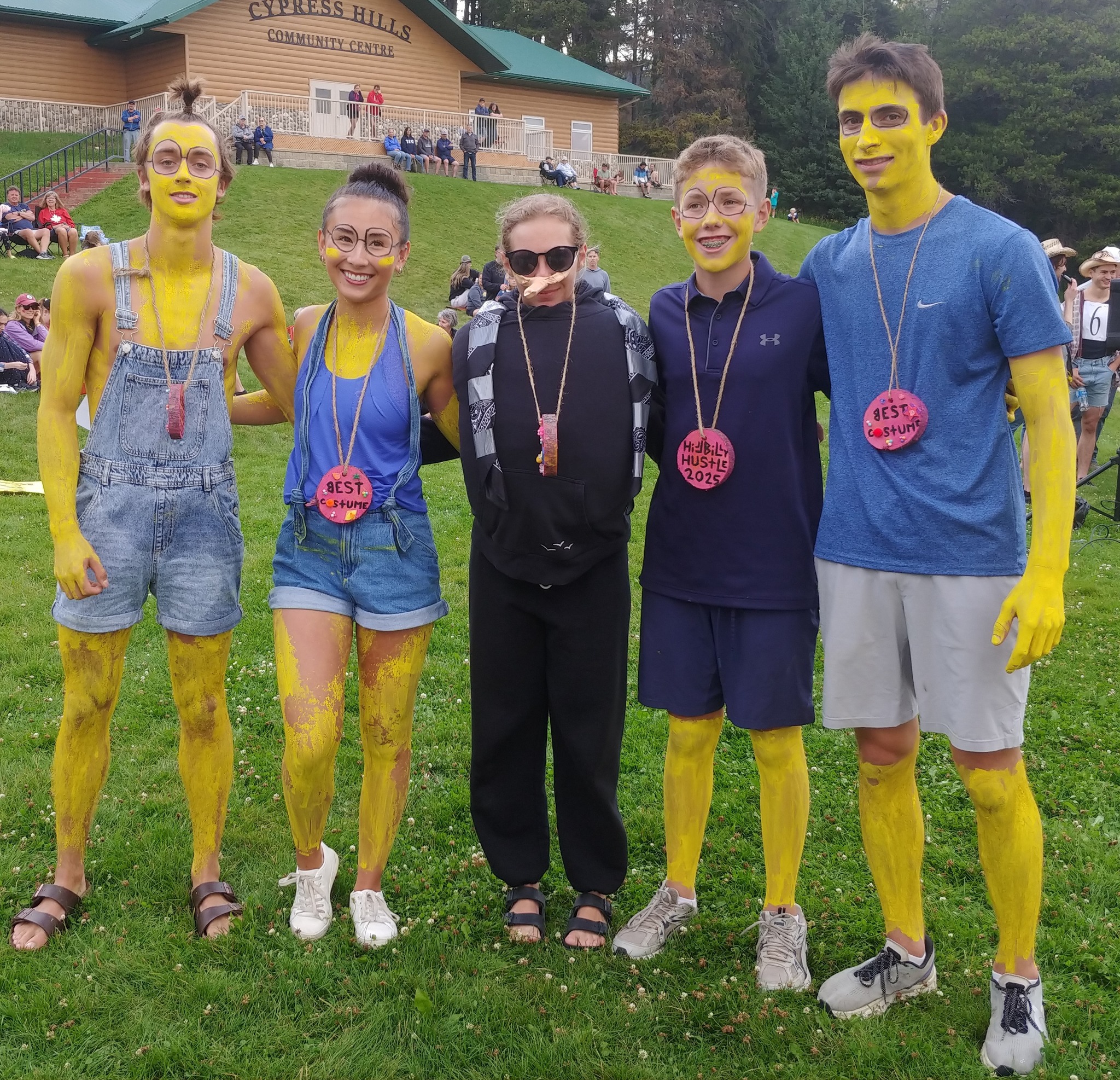 Hillbilly Hustle relays smiles and teamwork in 37th edition ...