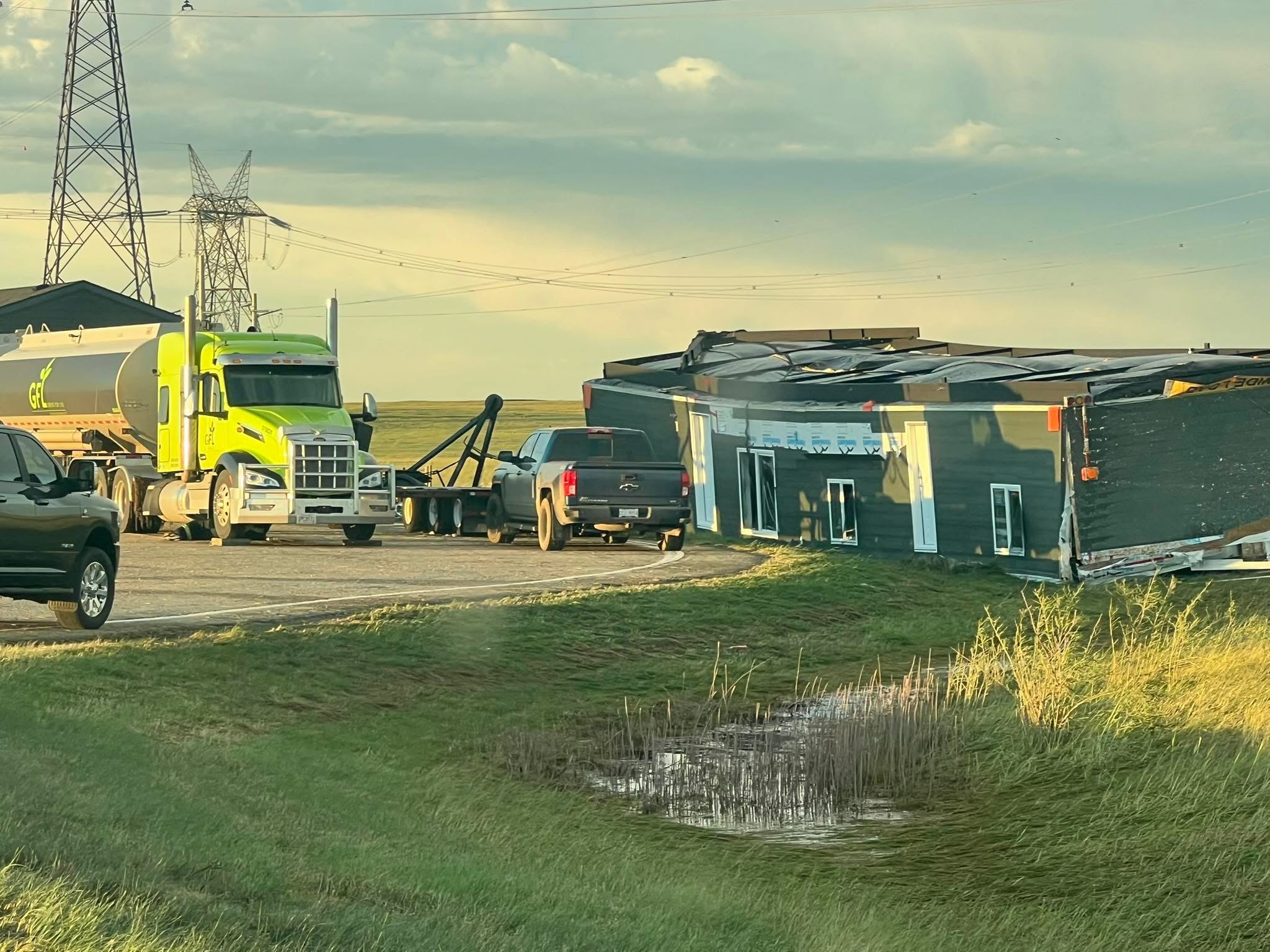 Severe storm pounds Brooks with hail, wind, power outages ...
