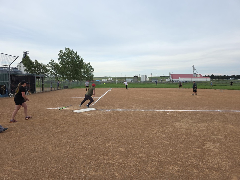 Swift Current sees locals enter into 55+ Summer Games with softball ...