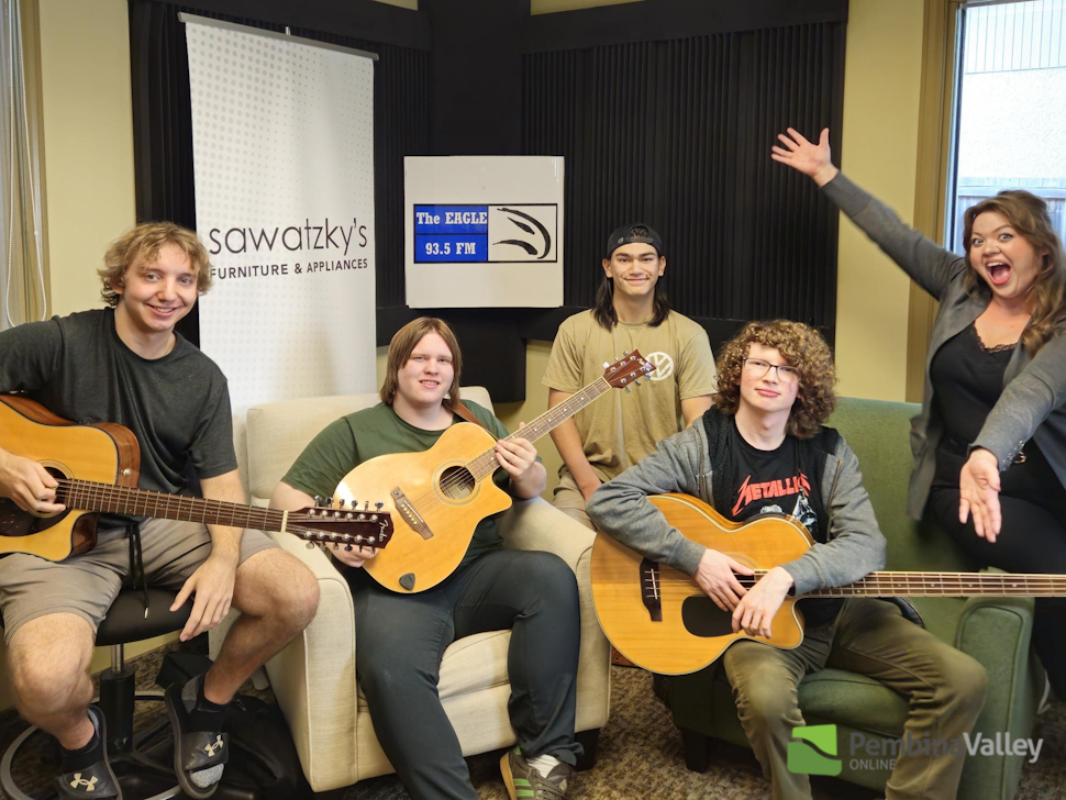 Enter "Sumo": This teen band is taking over Morden's youth stage ...