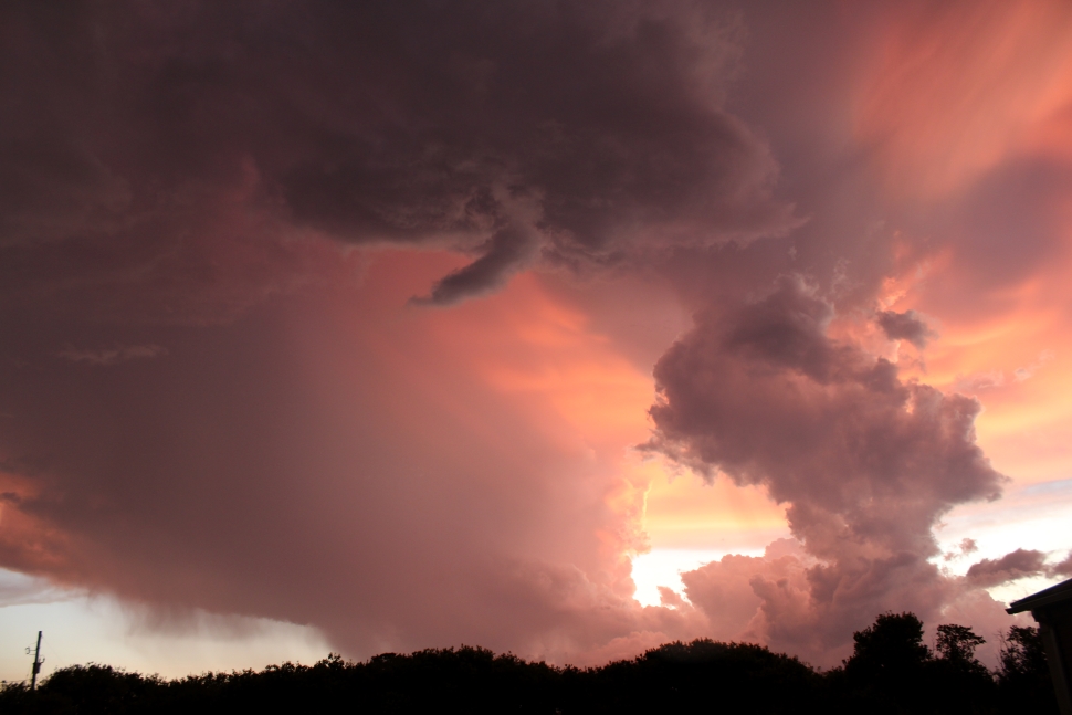 Funnel clouds likely to develop in southeast: Environment Canada issues ...