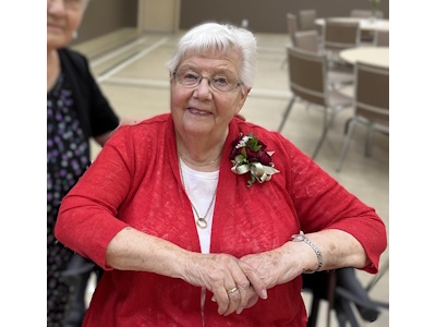 Susan Walker - SteinbachOnline.com - Local news, Weather, Sports, Free ...