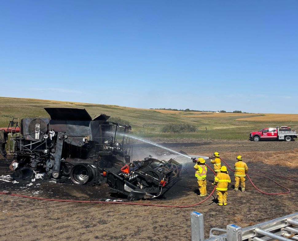 Rouleau FD responds to combine fire near Drinkwater - DiscoverMooseJaw ...