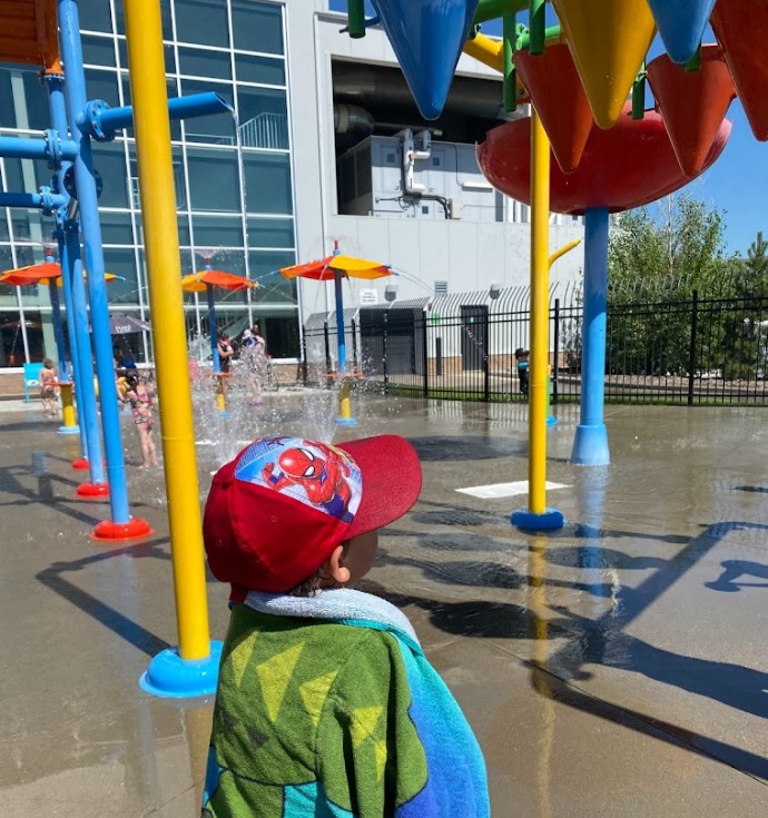 SLS Centre Spray Park back in action after maintenance - CochraneNow ...