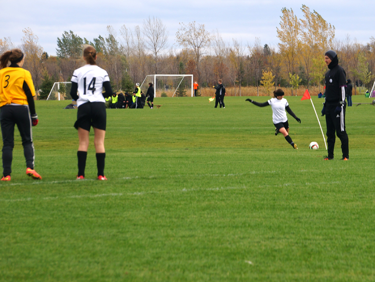SRSS sports programs thriving heading into fall - SteinbachOnline.com ...