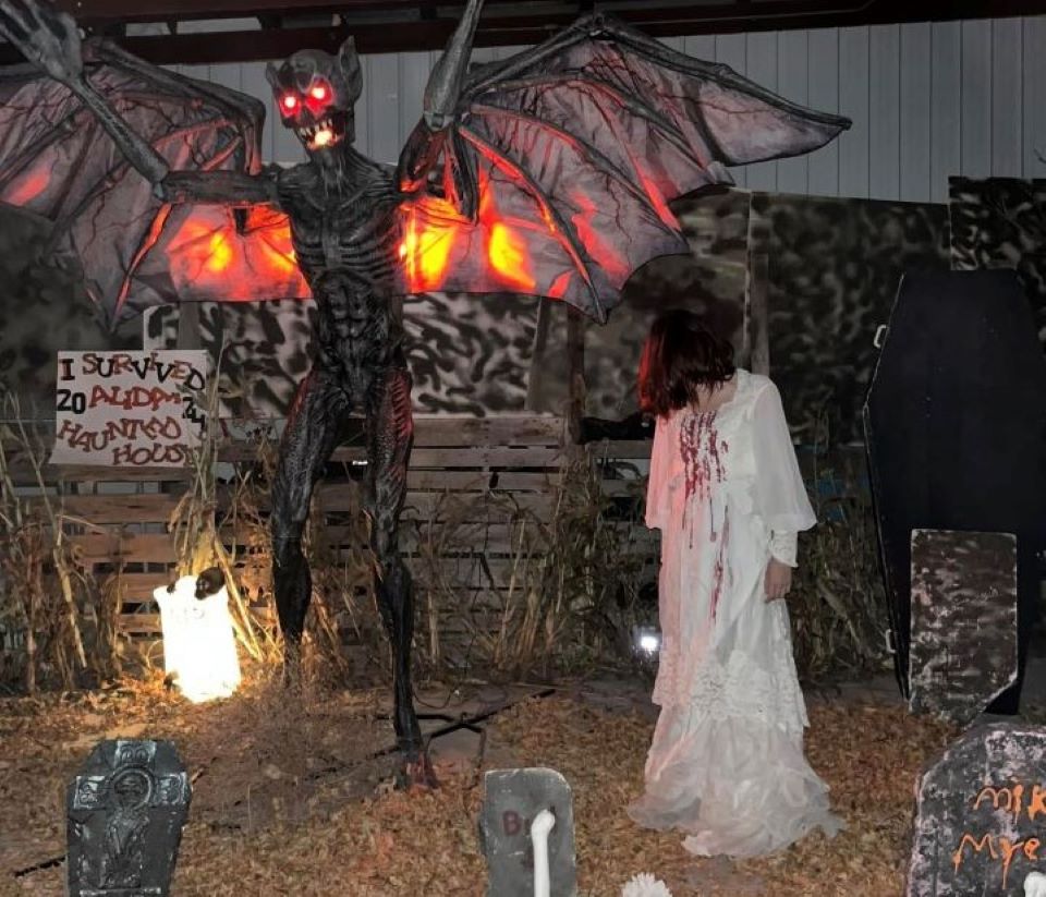 Alida Haunted House celebrates 25 years of spooky fun - DiscoverEstevan ...
