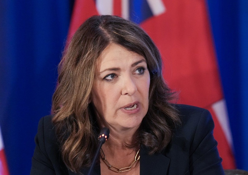 Alberta to add citizenship to ID cards to streamline service, protect ...