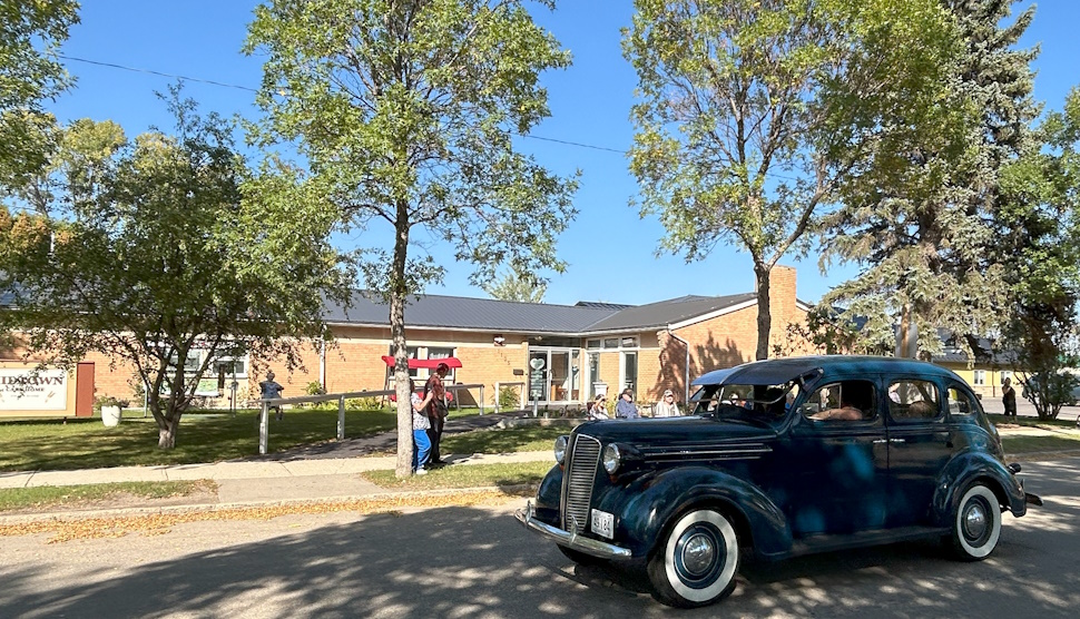 Warm, sunny day for Soo Line Cruisers fall Care Home Cruise ...