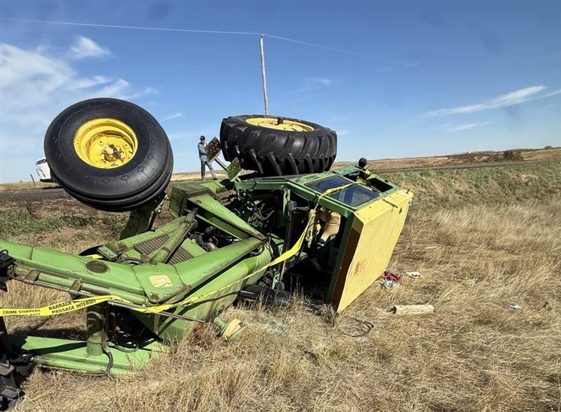 One injured in truck and tractor collision - SwiftCurrentOnline.com ...