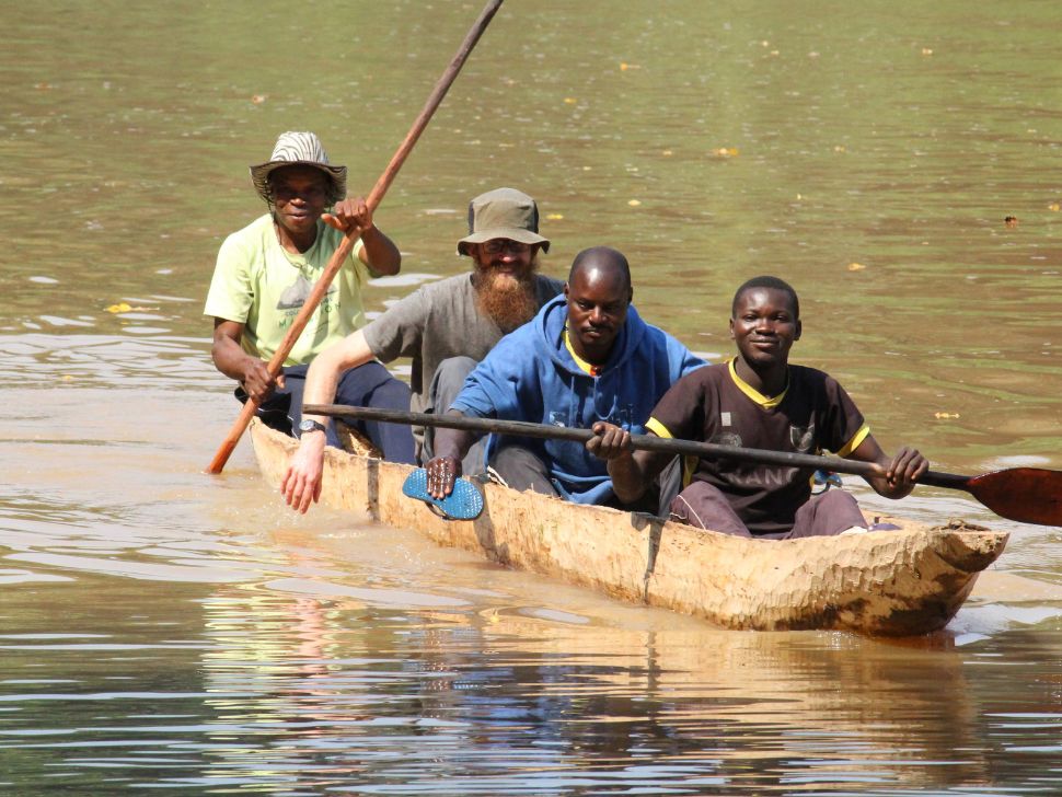 Mission Aviation Fellowship (MAF) fly in conflict zones, shedding light ...