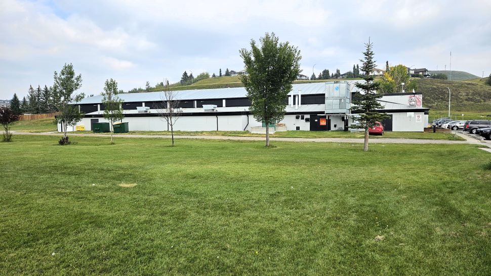 $150-200K feasibility study proposed for Cochrane twin arena ...