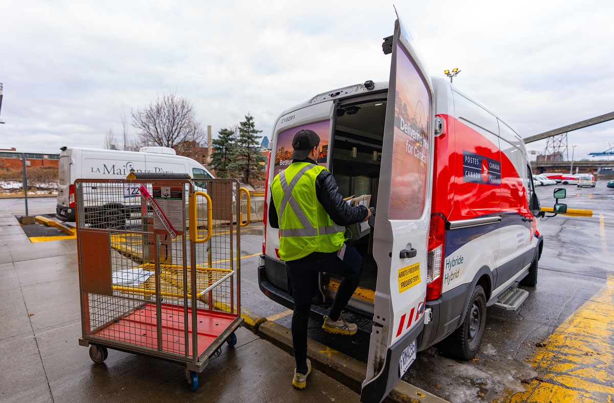 Canada Post responds to nationwide strike, expresses 'disappointment ...