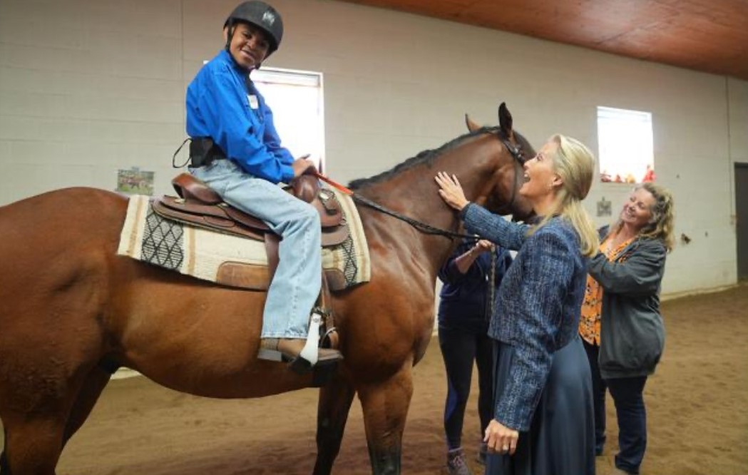 Royal visit shines spotlight on De Winton’s Opening Gaits ...