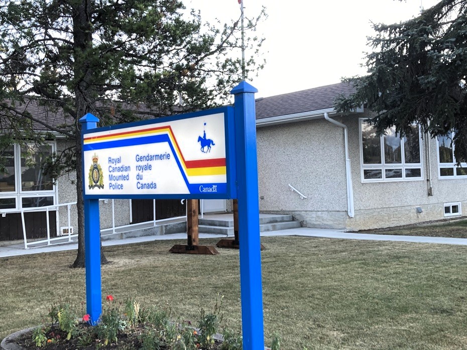 Update: Suspect arrested after shelter-in-place order for Sundre ...