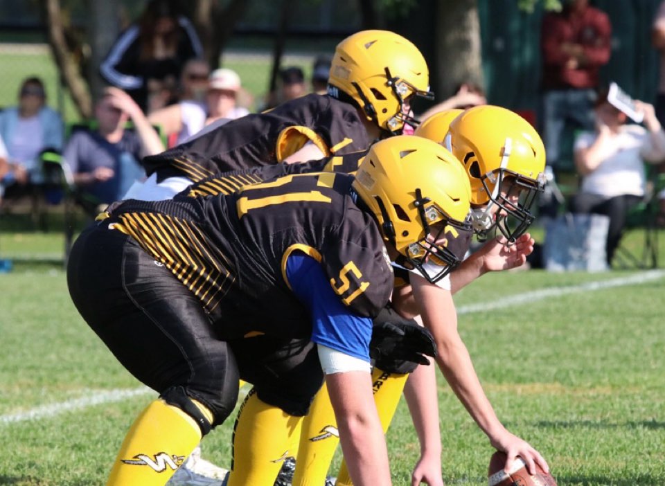 JV Sabres show no quit in loss to Miles Mac - SteinbachOnline.com ...