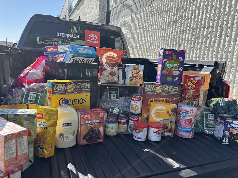 Steinbach shows their giving spirit at final Fall Food Drive ...