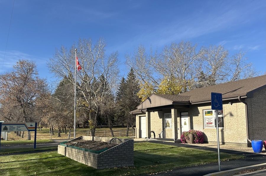 Stolen items and erratic driving highlight latest Biggar RCMP report ...