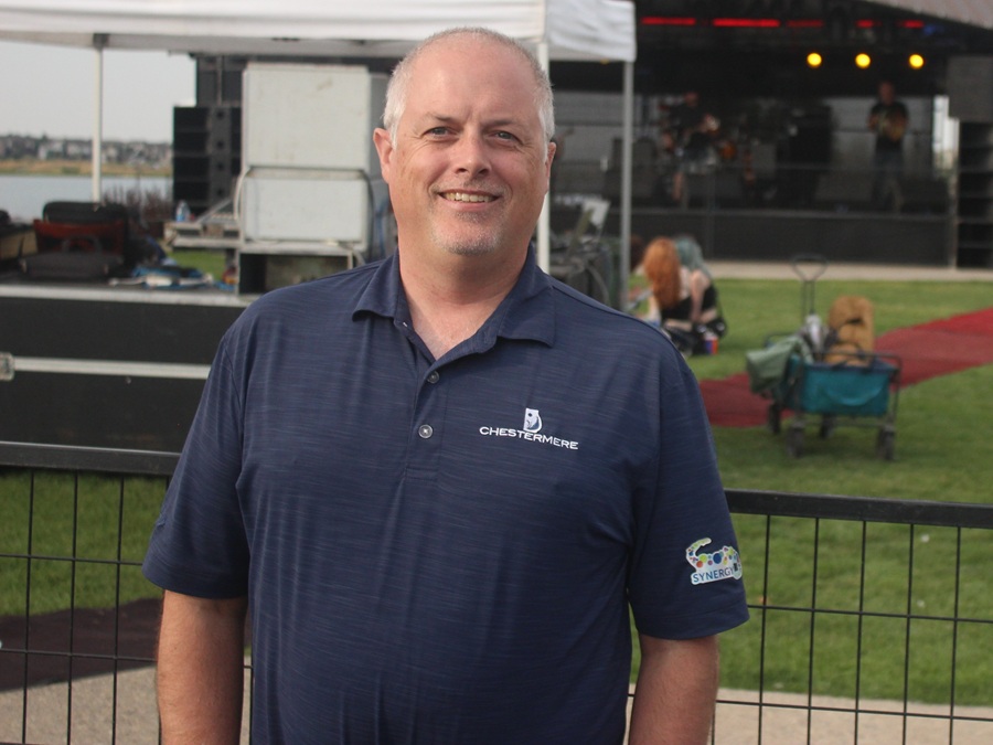 Shannon Dean runs for re-election as Chestermere's mayor ...