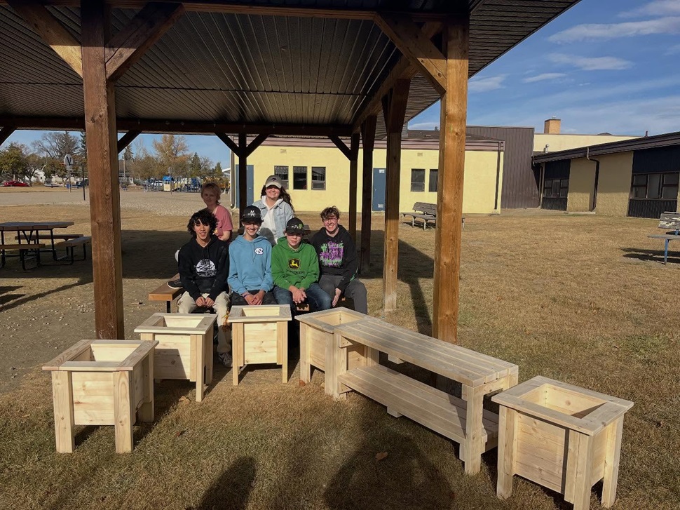 KCS students deliver hands-on learning project to Westberry School - WestCentralOnline: West ...