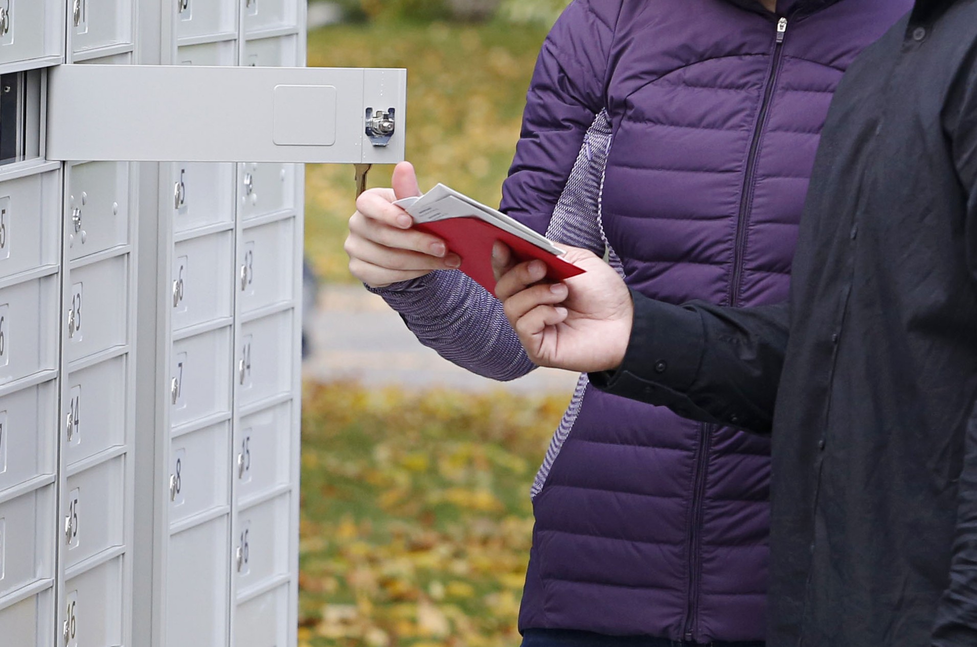 Strike shuts down Canada Post — what it means for Airdrie mail-in ...
