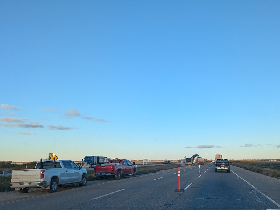 Trans-Canada lane closure brings slower commute near Oakville junction ...