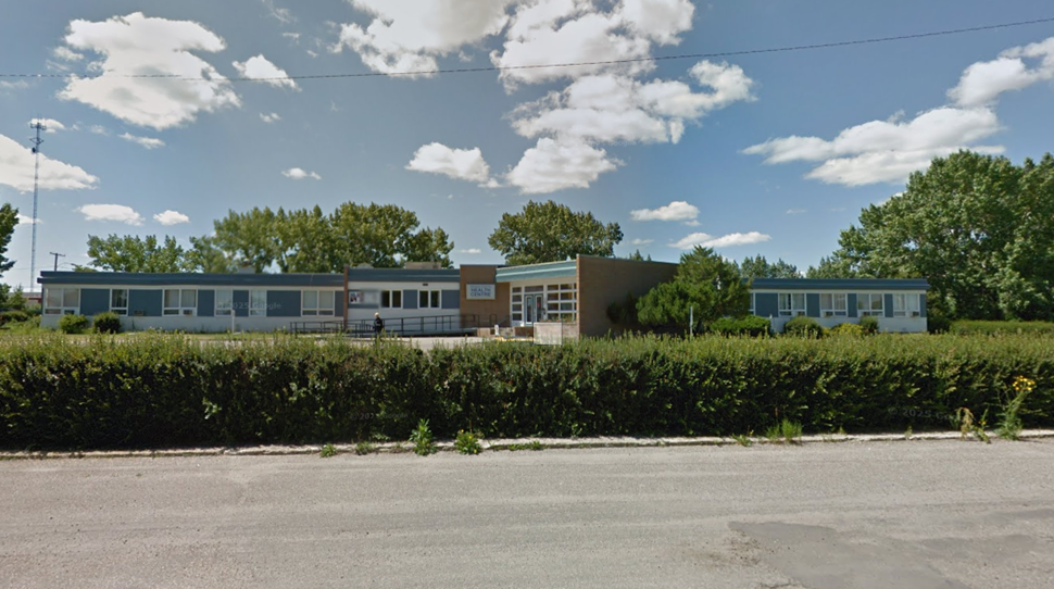 Demolition of old hospital and Buena Vista Lodge underway in Kerrobert ...