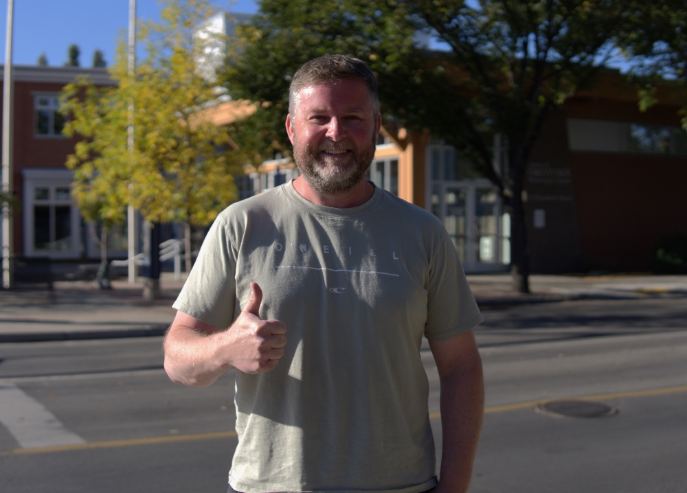 Okotoks mayoral candidate emphasizes transparency, traffic fixes, and ...