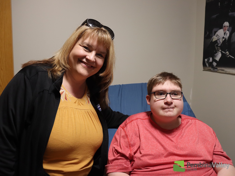 Annual community fundraiser helps Morden teen with spina bifida cover ...