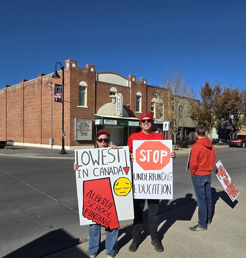 Teachers rally in High River calling for classroom improvements and ...