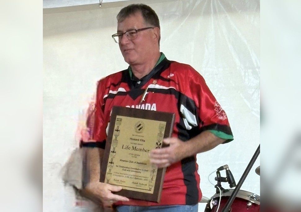 Howard Ellis Awarded Kin Canada Life Membership - DiscoverMooseJaw.com ...