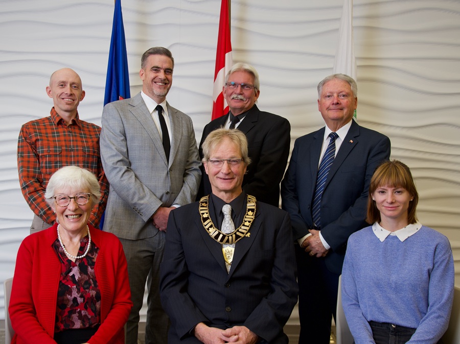 Drumheller welcomes newly elected mayor and council - StrathmoreNow.com ...