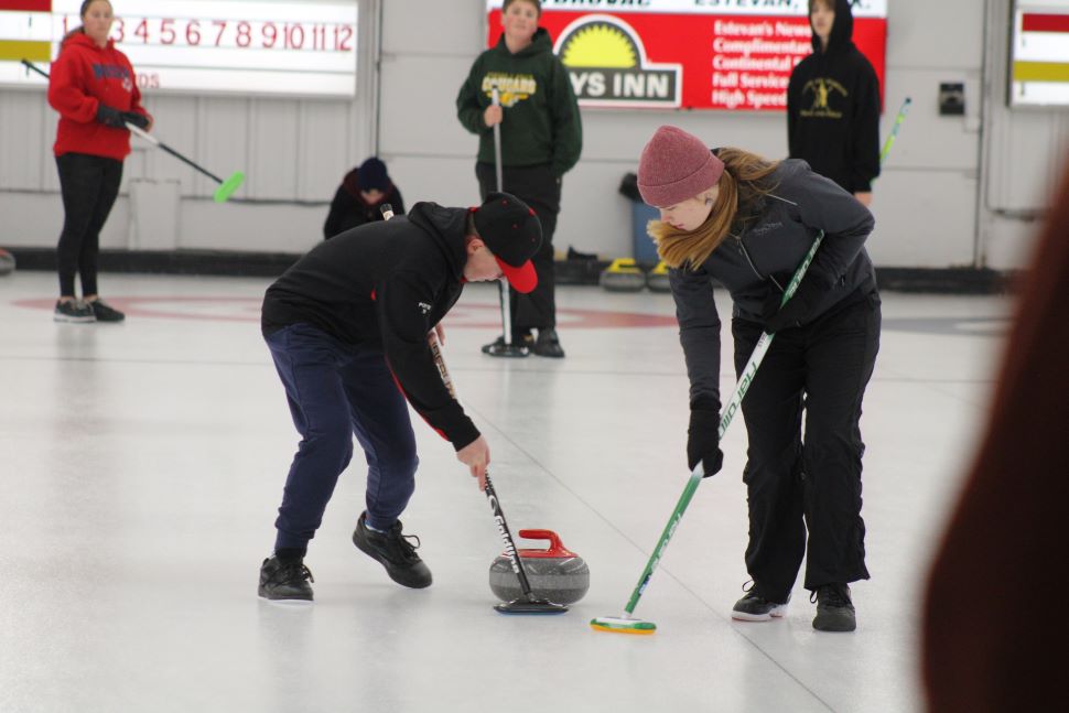 Bunge Prairieland Curling Camp a hit in Estevan - DiscoverEstevan.com ...