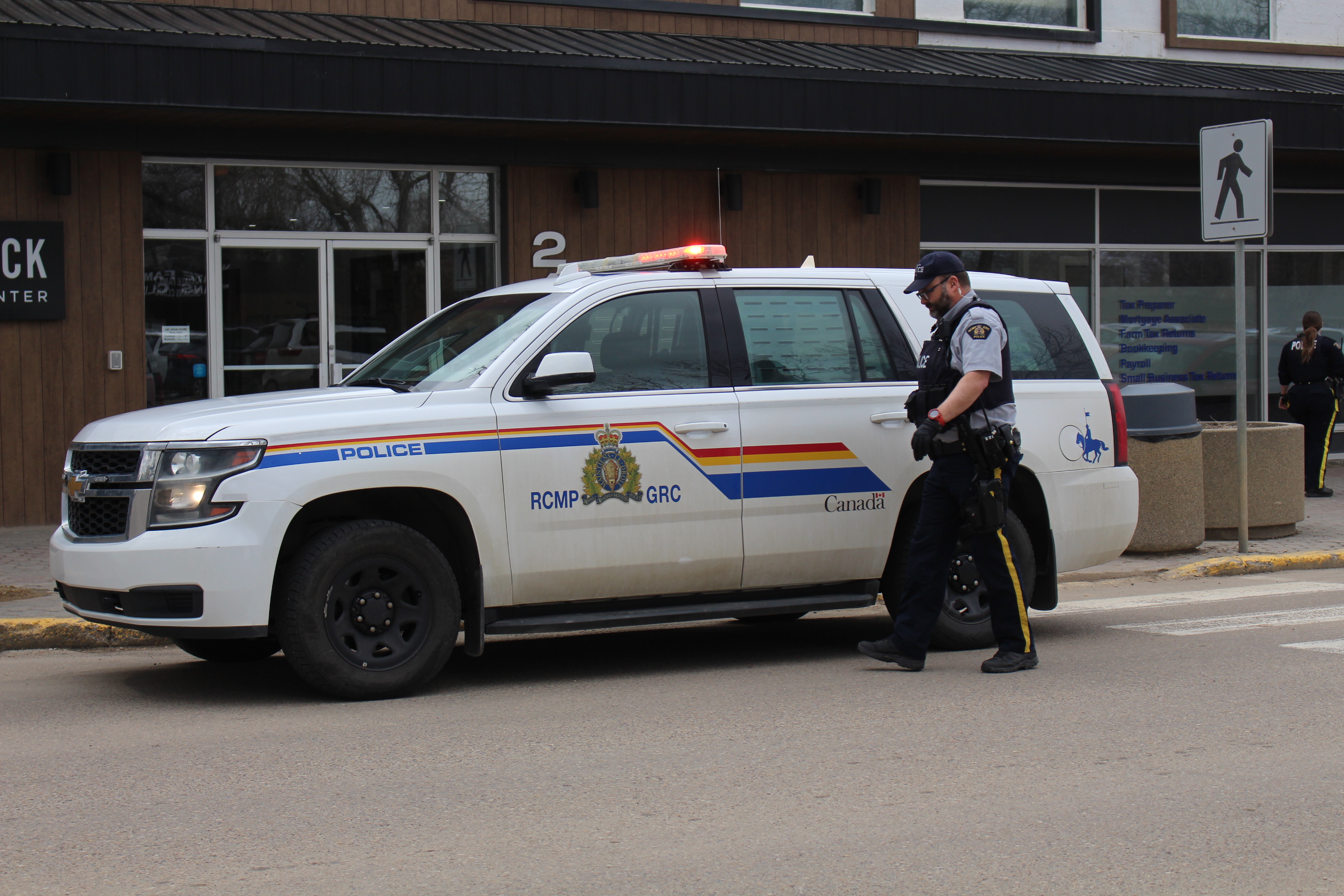 Local RCMP respond to garage break-and-enter - SwiftCurrentOnline.com ...