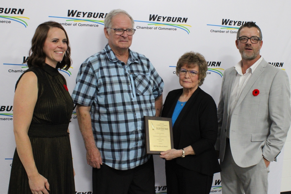 Six generations strong: DKF Red & Black Angus receive 2025 Golden Sheaf ...