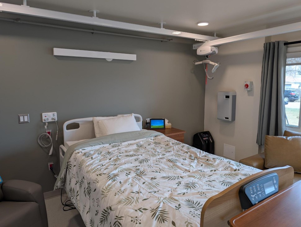 Heartland Hospice pushes toward fundraising goal with holiday ...