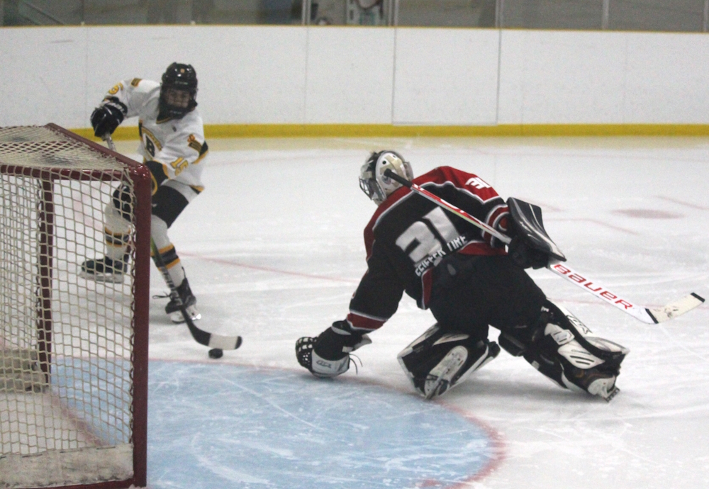 Hunter brothers shine in Badgers’ return on Local Sports Live ...
