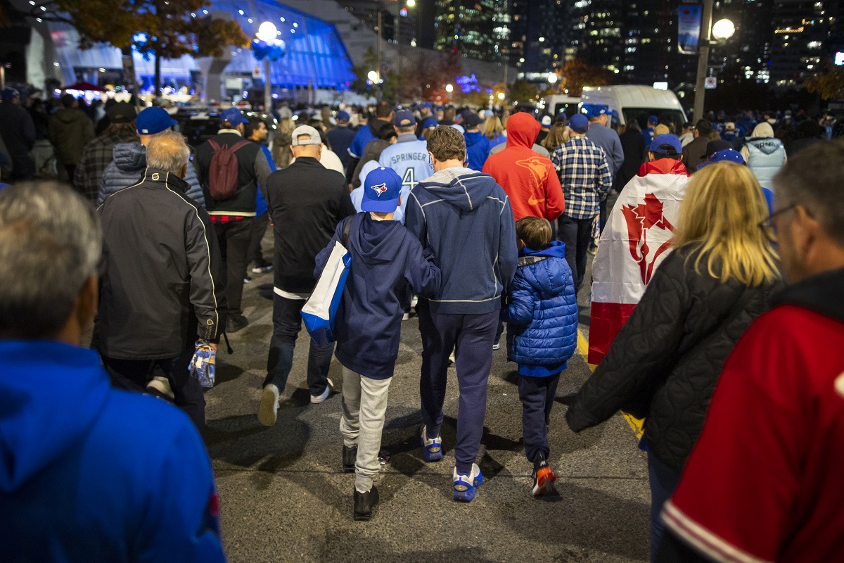 'We almost had it': Blue Jays fans stunned after Dodgers win World ...