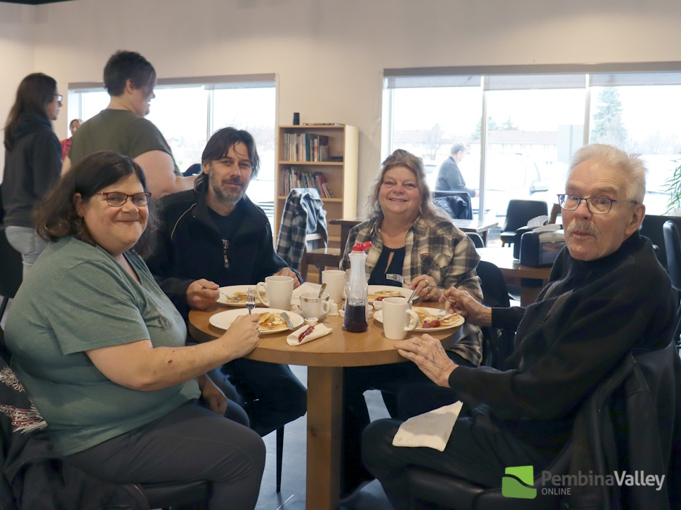Holly Jolly Breakfast raises over $11,300 for Winkler and District ...