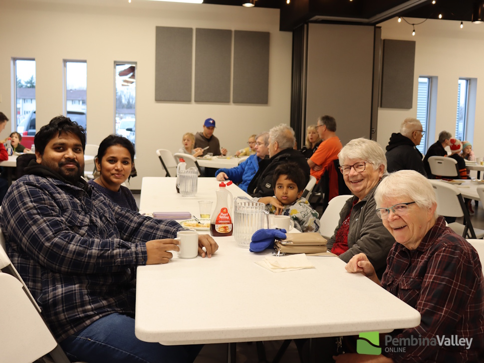Holly Jolly Breakfast raises over $11,300 for Winkler and District ...