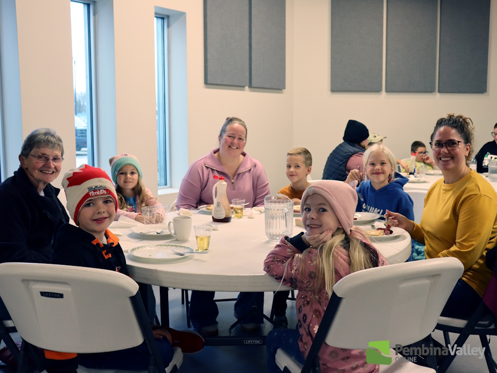 Holly Jolly Breakfast raises over $11,300 for Winkler and District ...