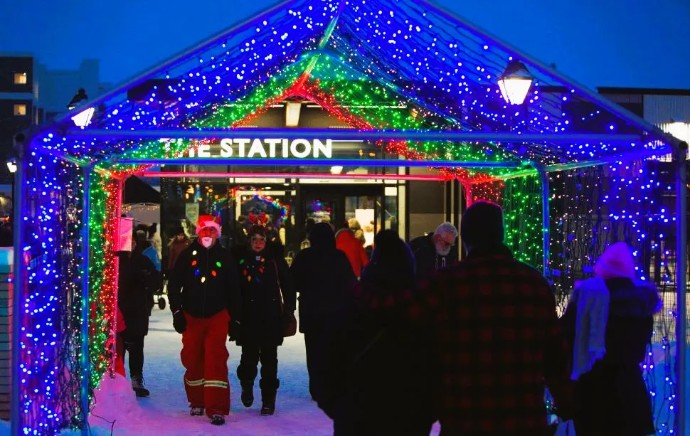 Cochrane Light Up to dazzle with new animated light show - CochraneNow ...