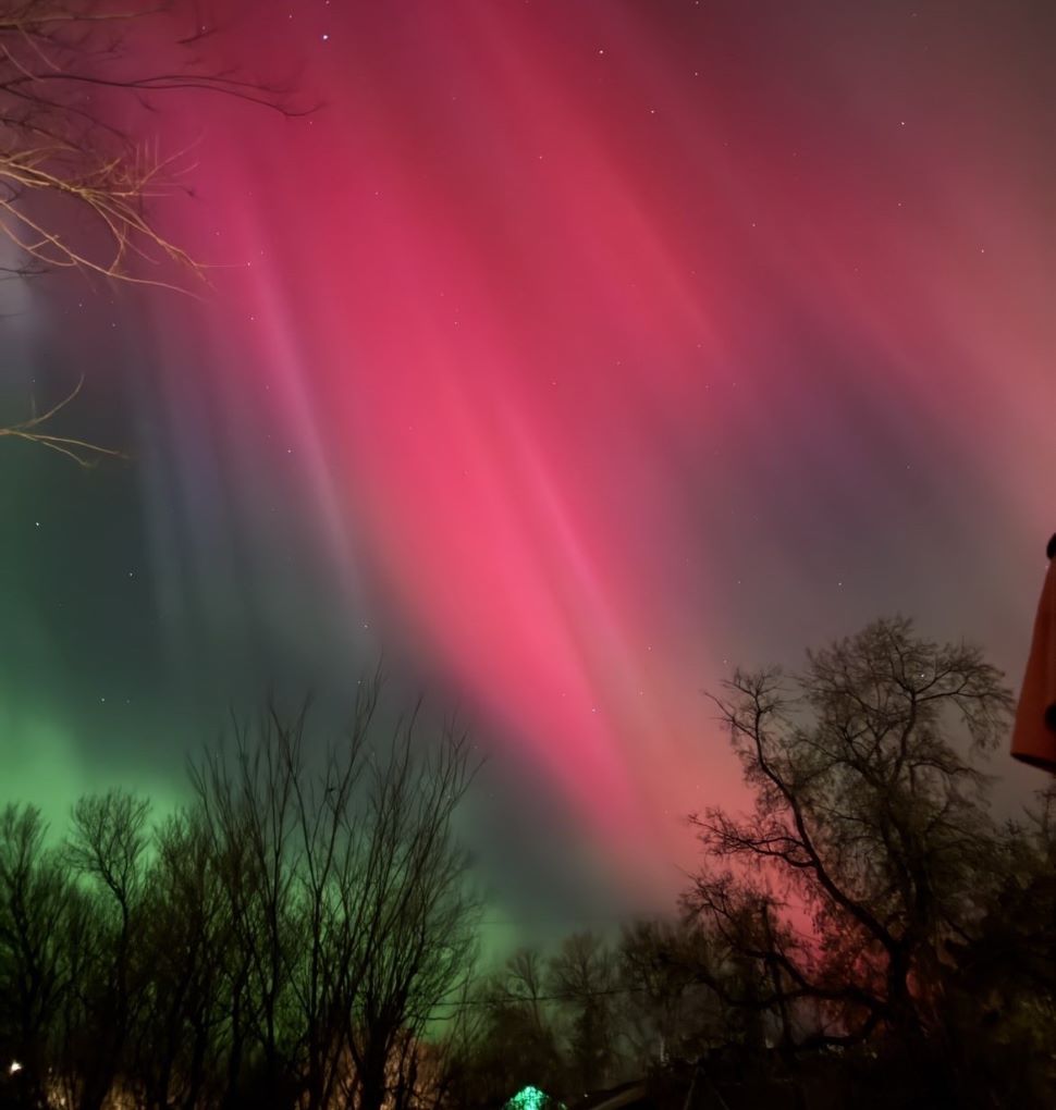Brilliant Northern Lights expected to return as solar storms hit Earth ...