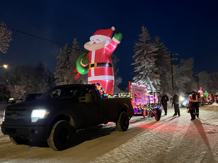 What is this year's Santa Claus Parade route in Strathmore ...