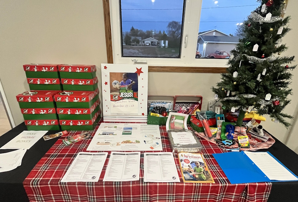 Shoebox-packing, new feature allowing tracking: Operation Christmas ...